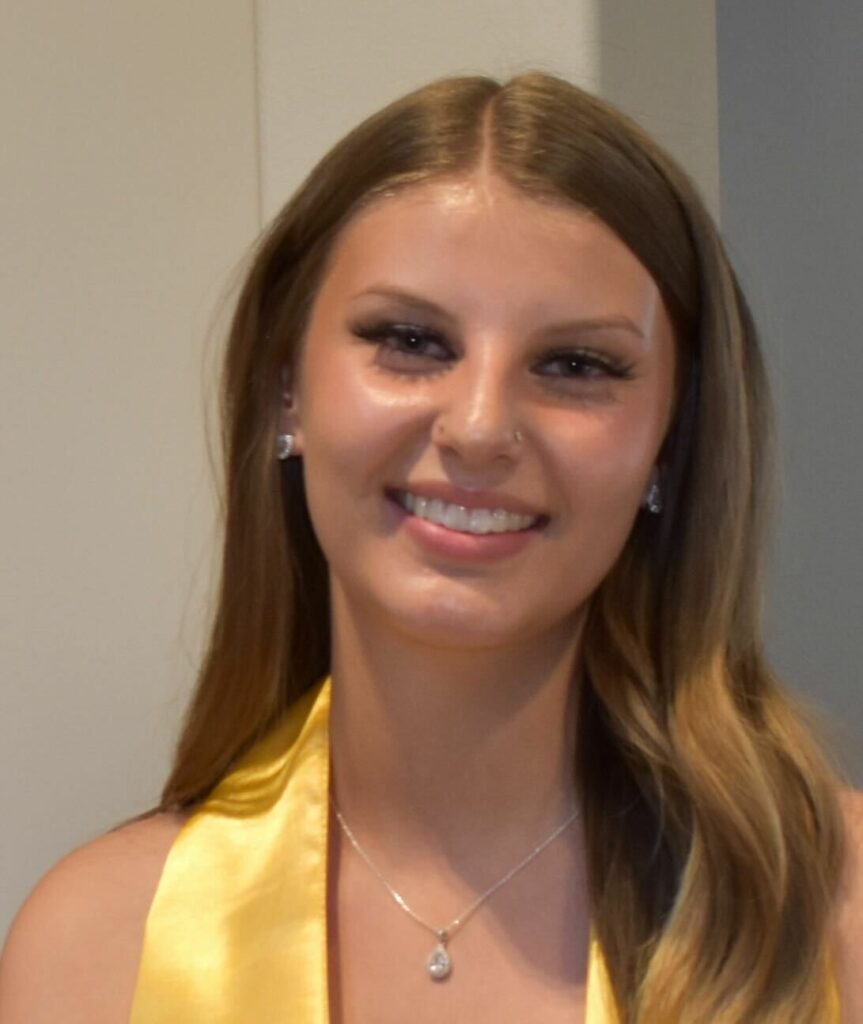 Elyssa (Community College of Aurora) - Hope House Colorado